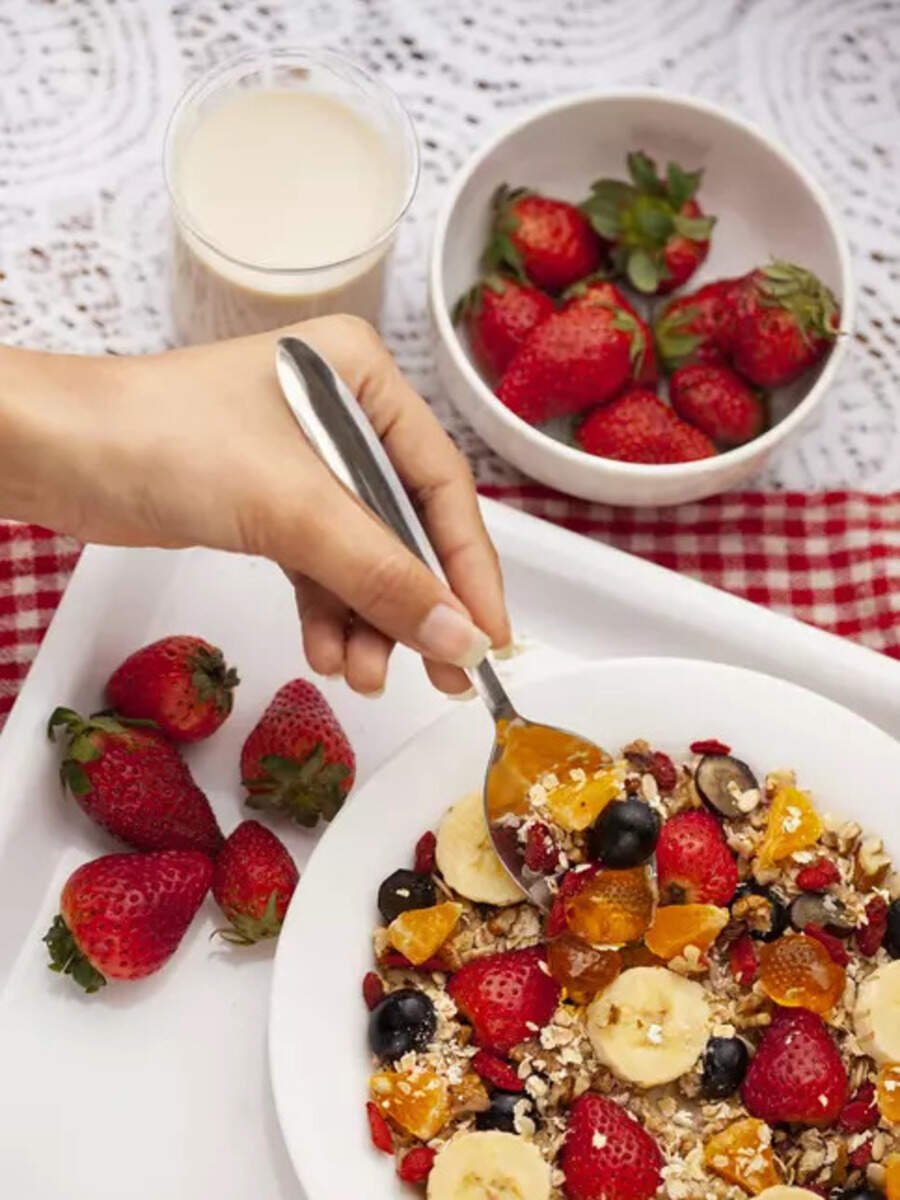 Burn belly fat: Delicious ways to add proteins to breakfast oatmeal and ...