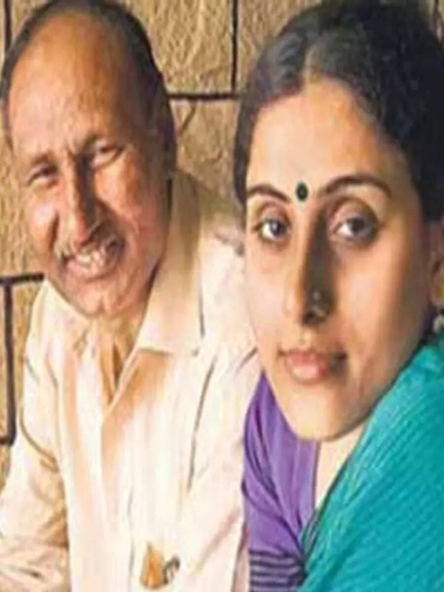Where is Matuknath's Julie now Both are example of love story ...