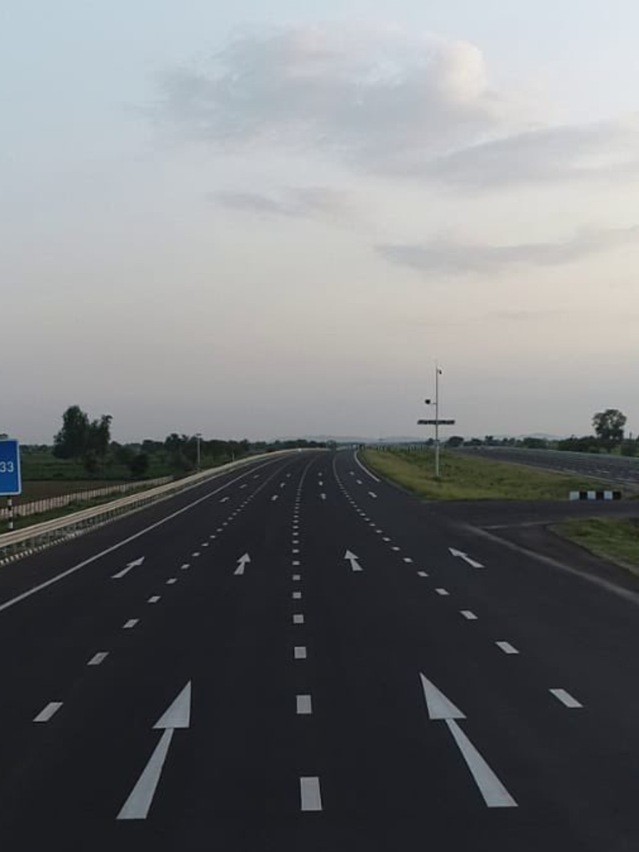 Delhi-Mumbai Expressway first look: Pictures revealed | Times Now