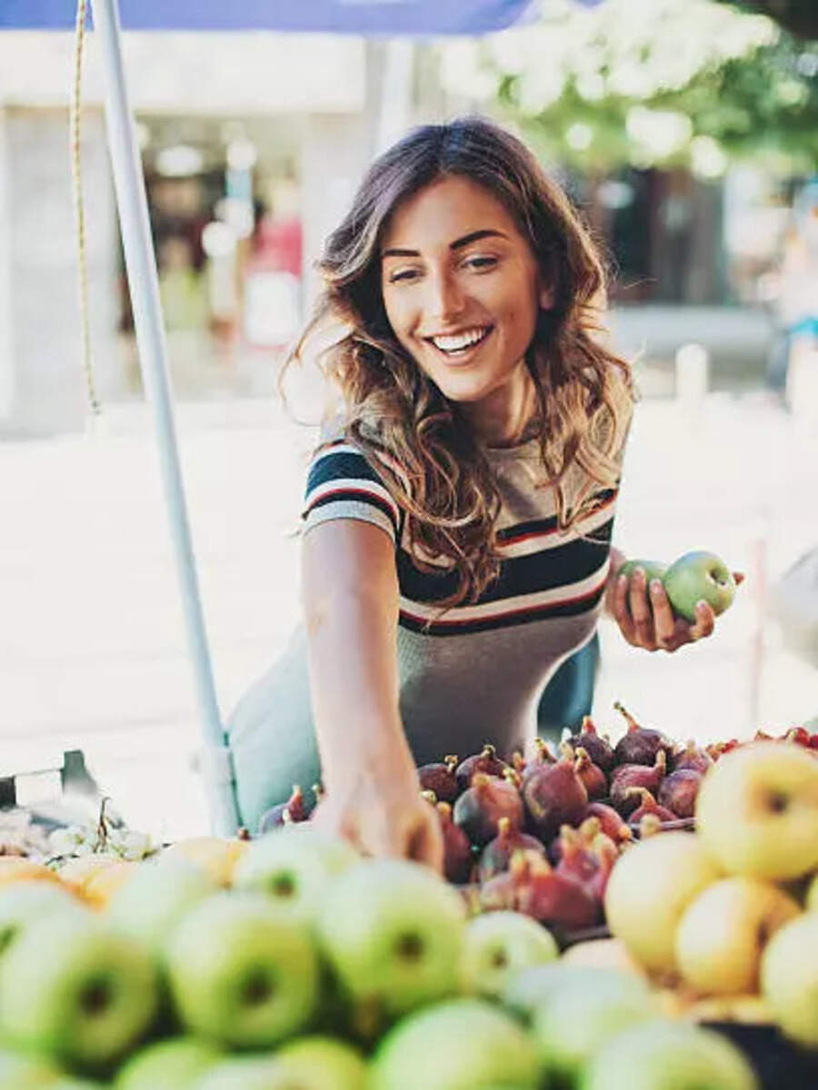 Fruits to eat for healthy skin | Times Now