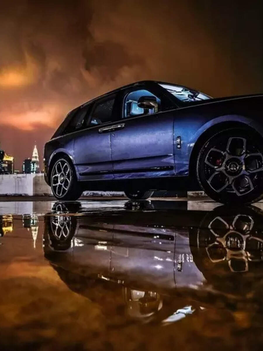 SRK New Car | Shah Rukh Khan New Car | Rolls-Royce Cullinan Black Badge ...