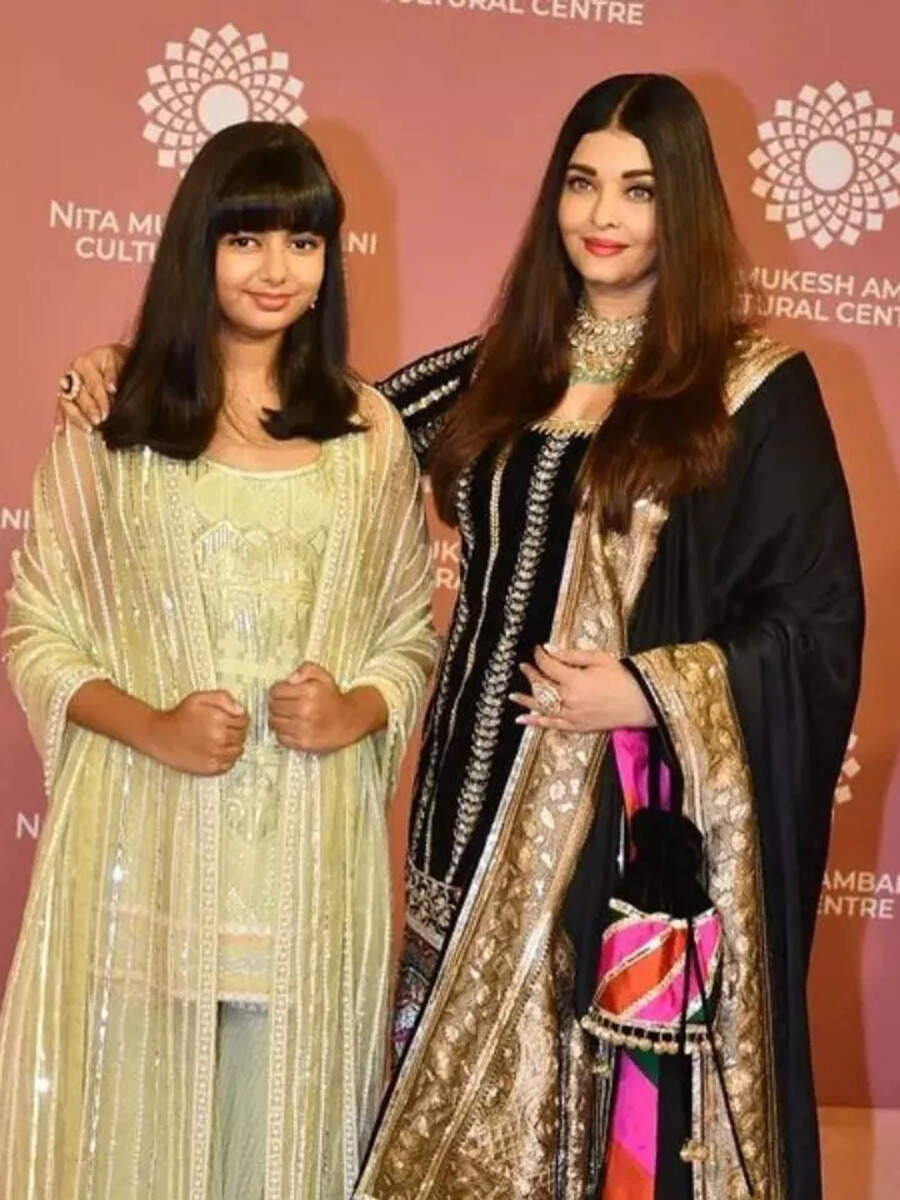 Aaradhya Bachchan Lehenga Looks: Aaradhya Bachchan age, birth date ...